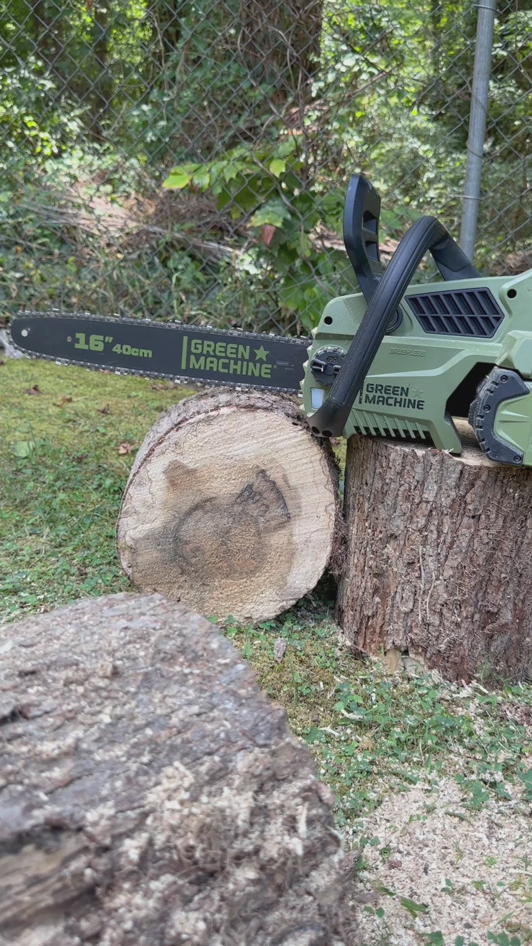 62V Cordless 16" Chainsaw with 4 Ah Battery and Charger – Green Machine USA